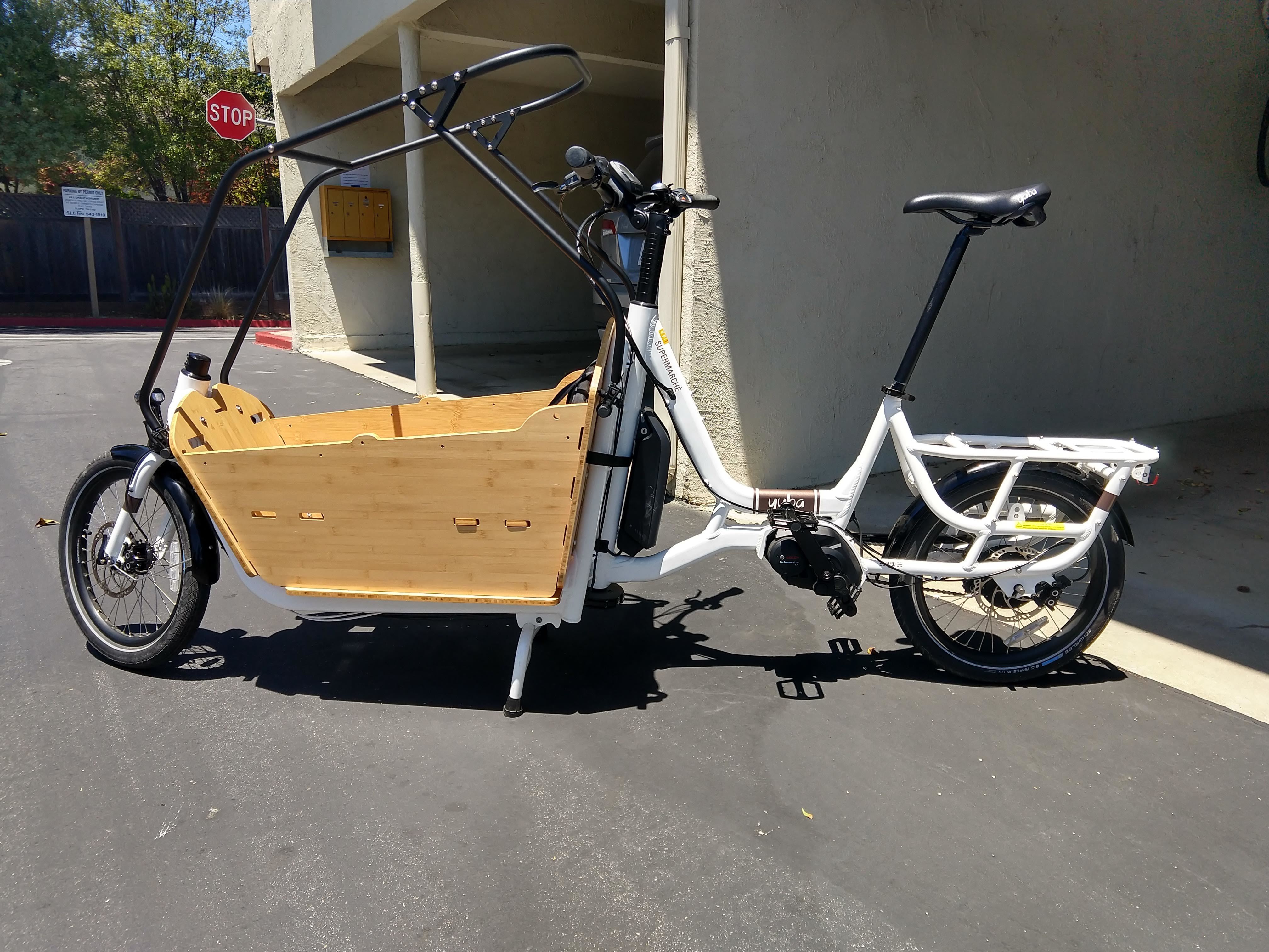 2018 Yuba Supermarché cargo bike