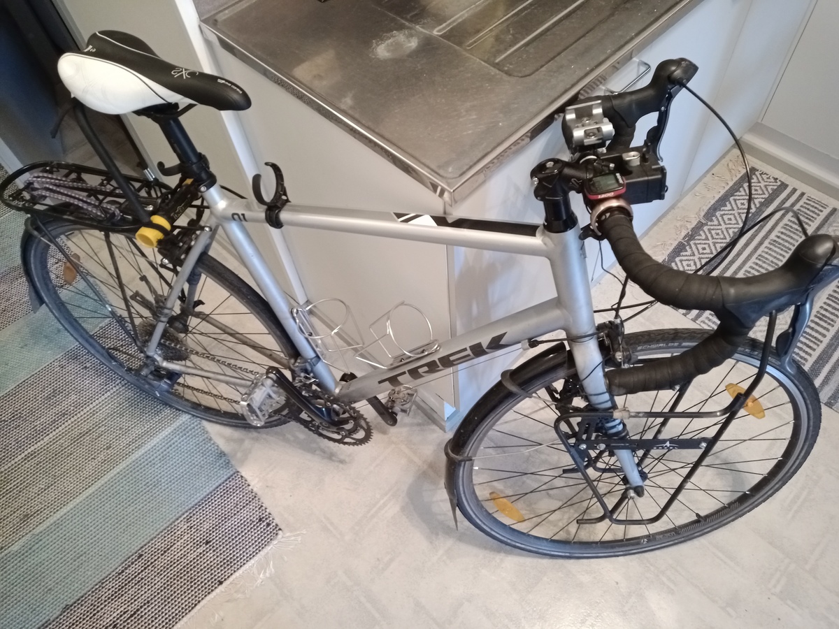 2017 Trek 1.1, 100 Series Alpha Aluminium, mudg...