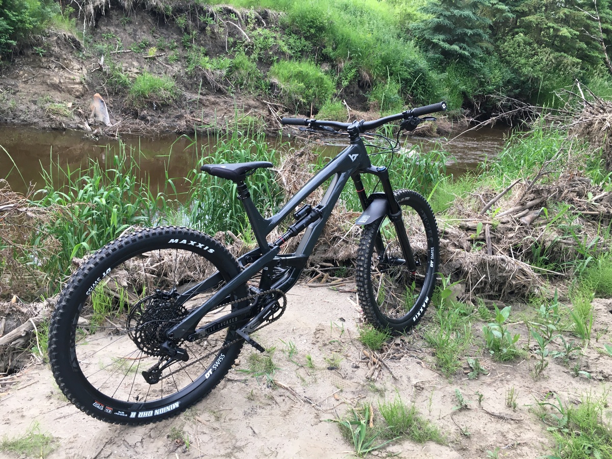 2020 YT Capra