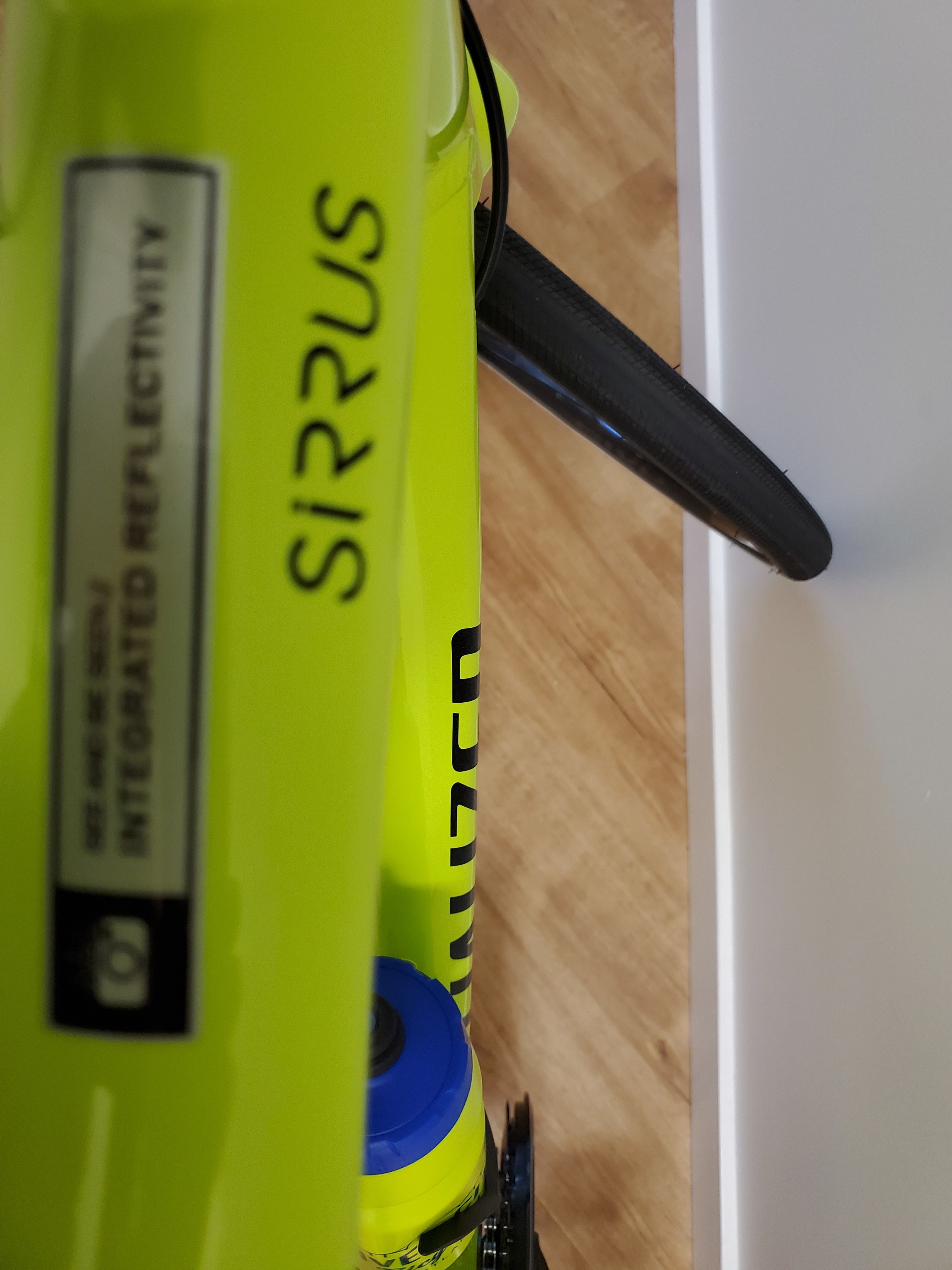 2020 Specialized Sirrus 2.0