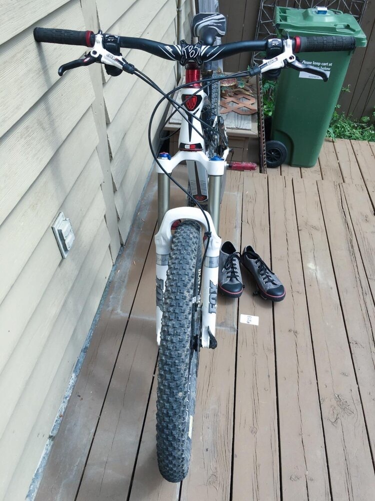 2012 Trek Remedy 8