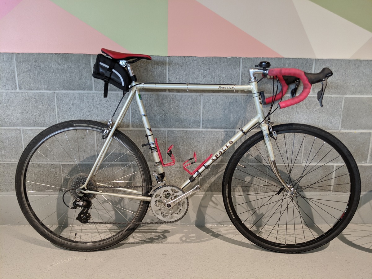 1981 Apollo Prestige