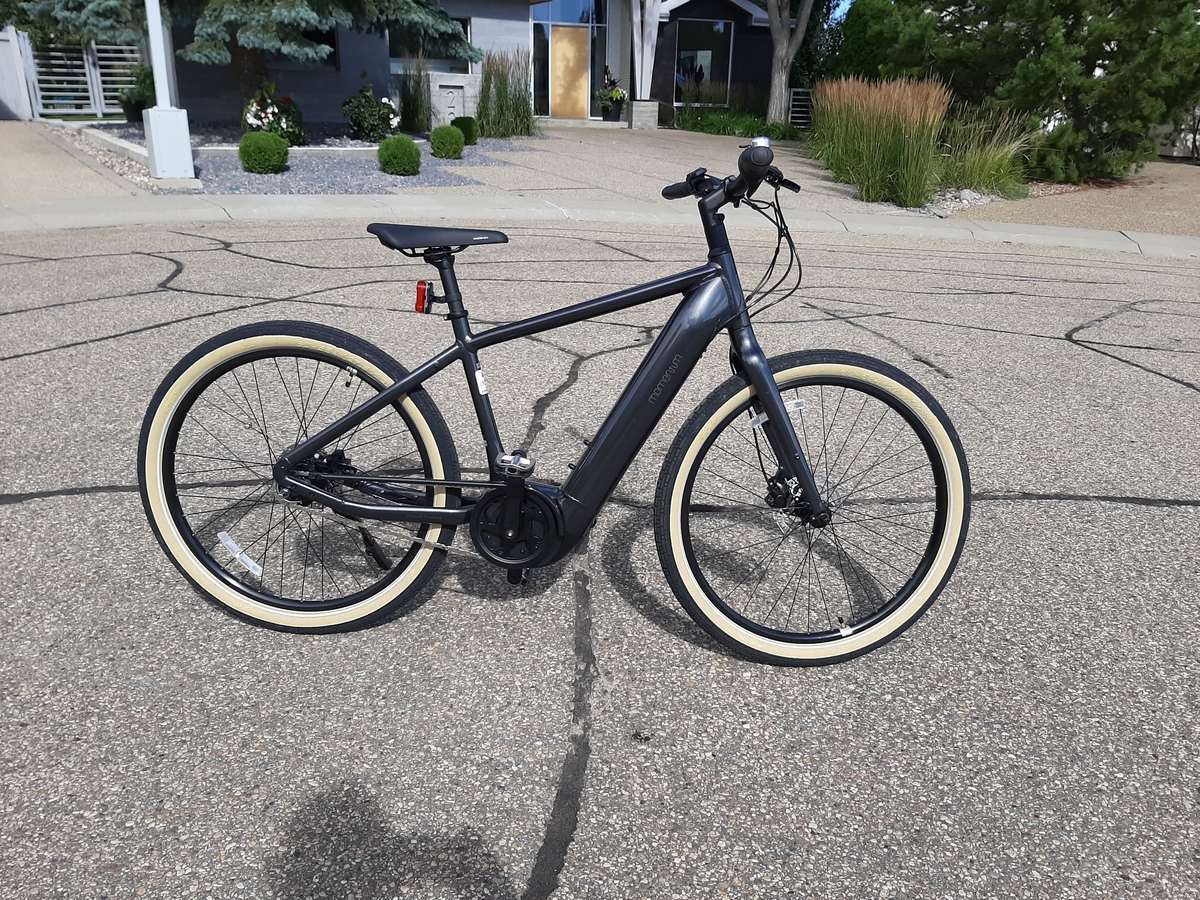 2020 GIANT BICYCLE CANADA Giant Transend E+ Electric Bike Medium