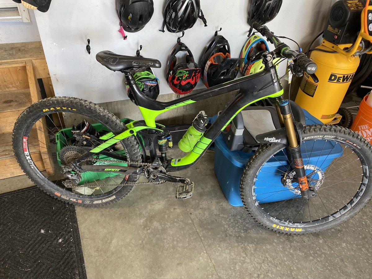 2017 Giant Reign Advanced