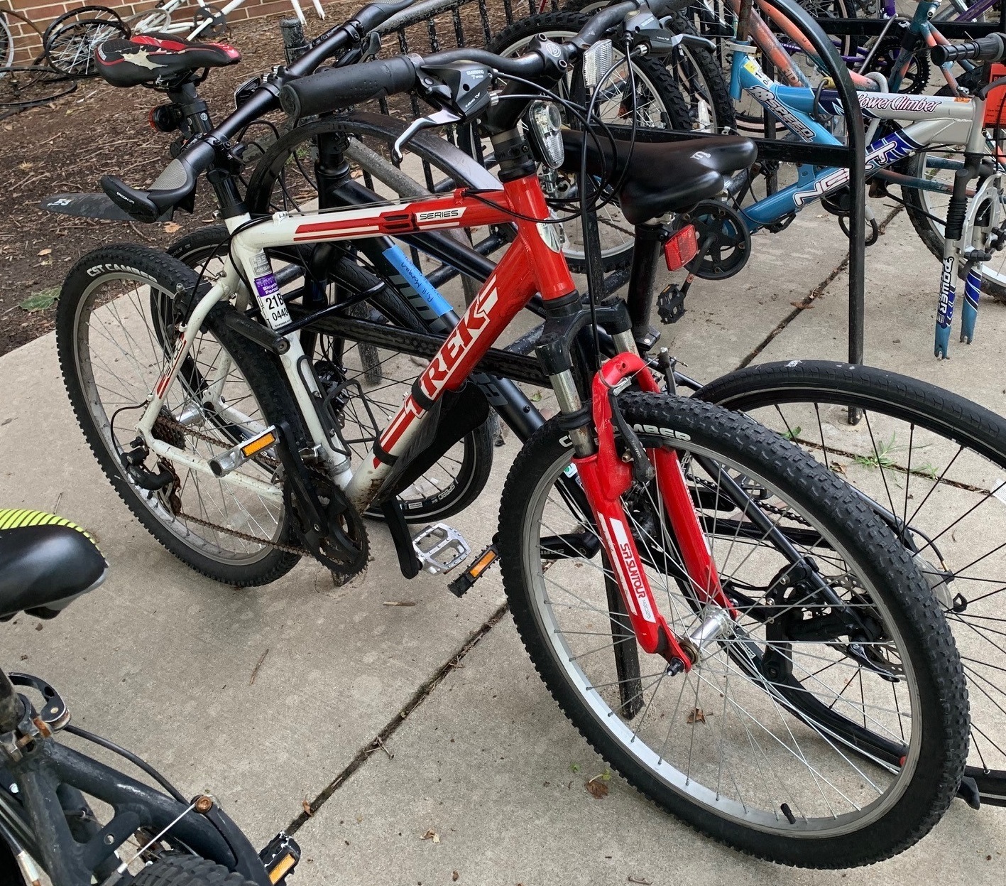 Stolen 2010 Trek 3700