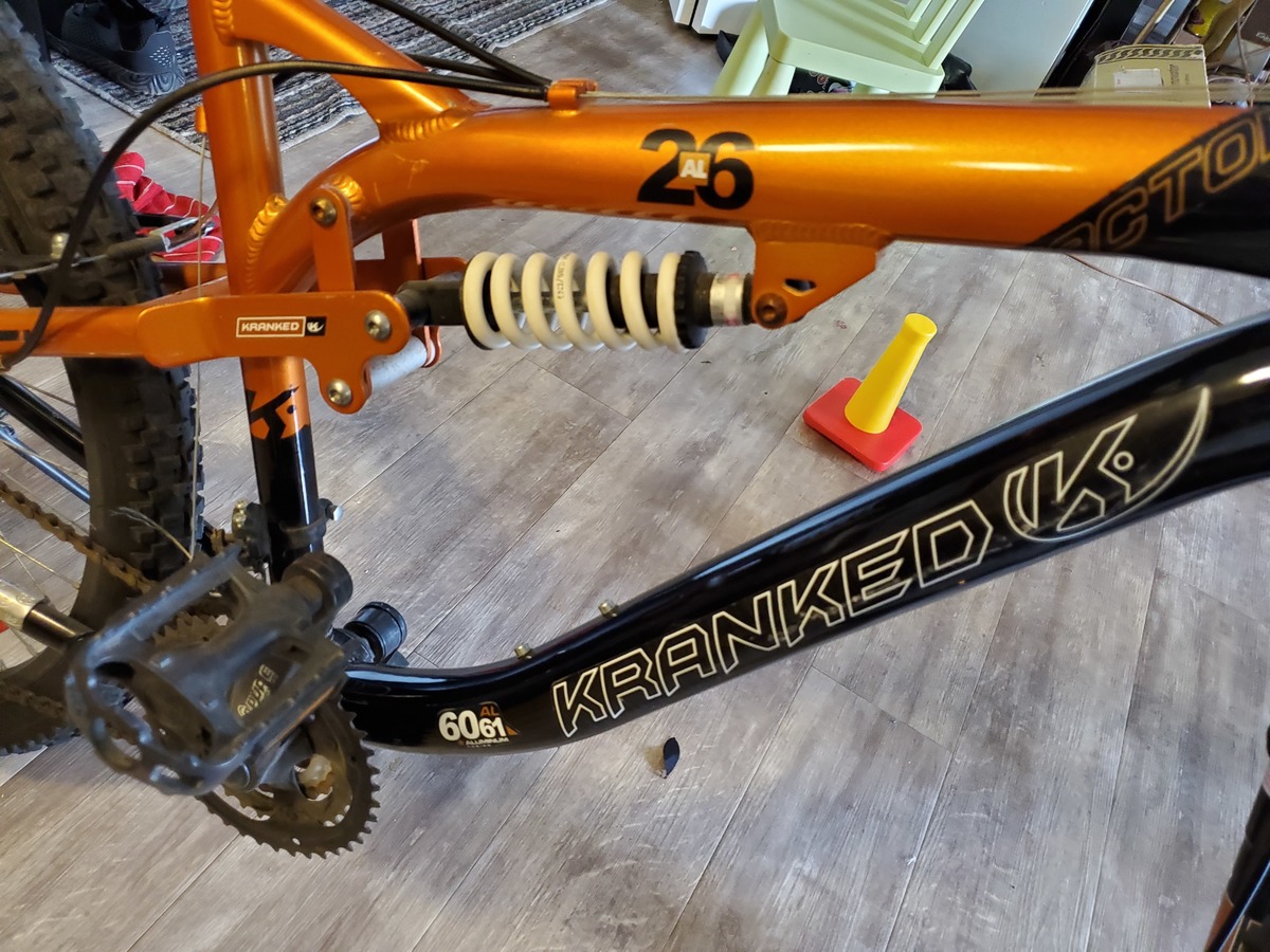 Stolen 2011 KRANKED FACTOR AL 26