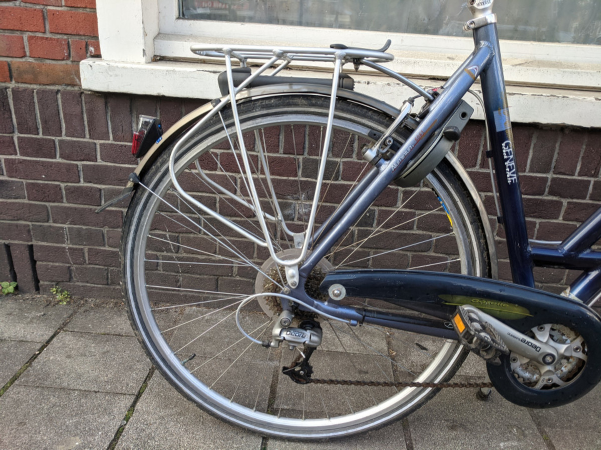 Gazelle Geneve Track and Trail