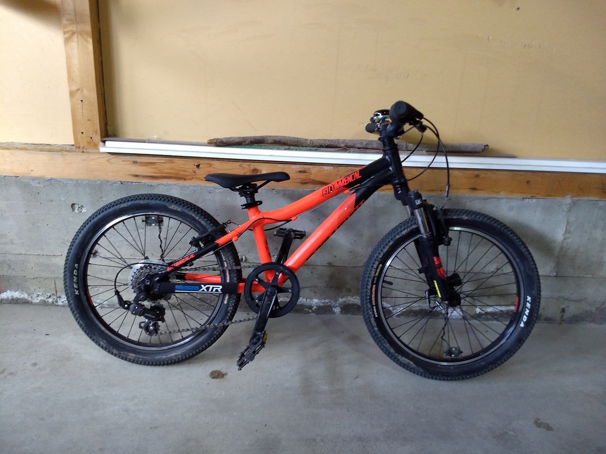 2016 Commencal Bikes Ramones