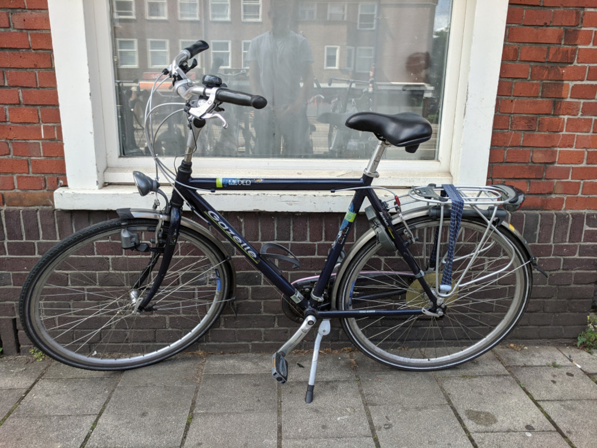 Gazelle Medeo Track and Trail