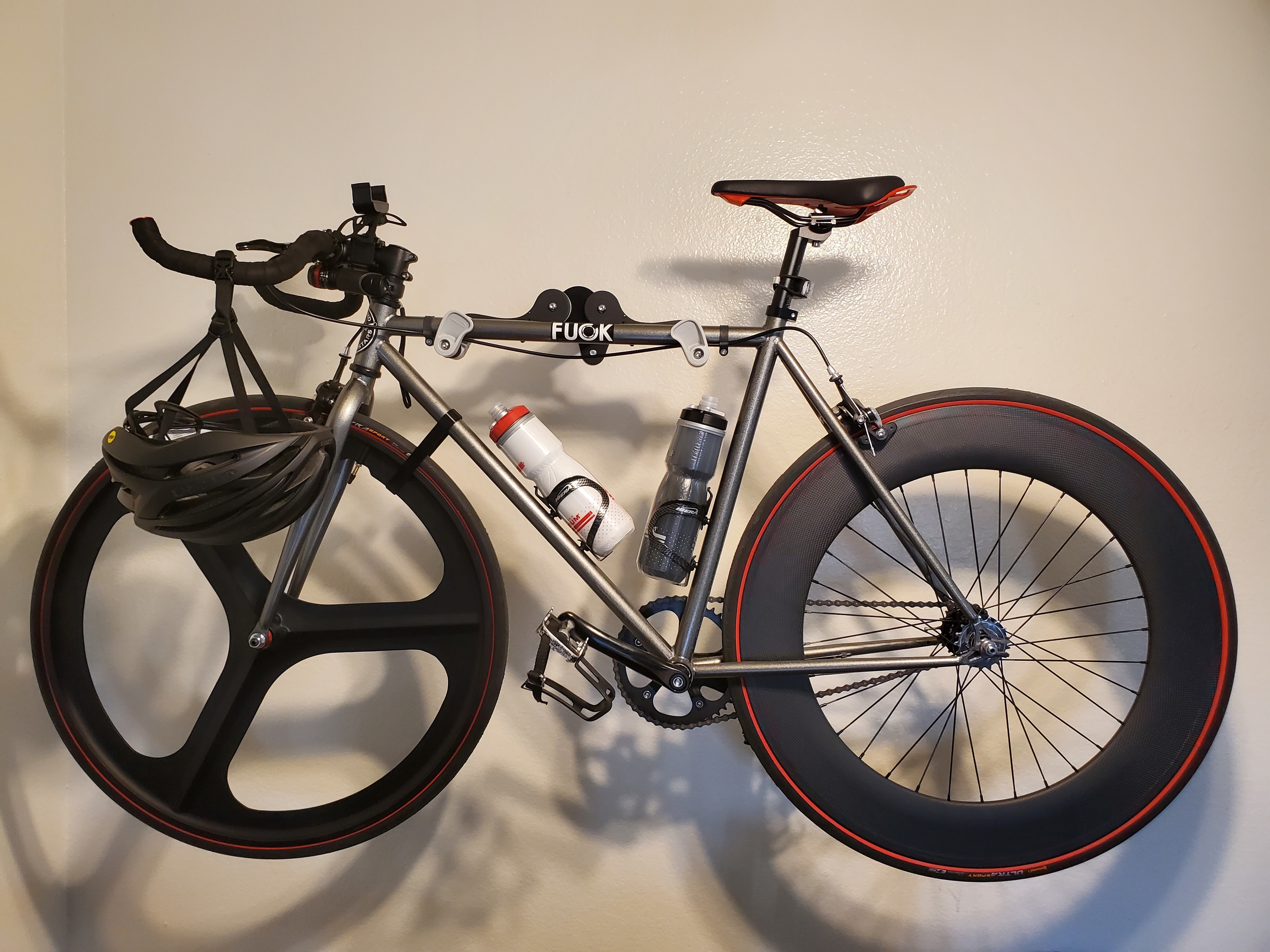 Golden Cycles Chromatic