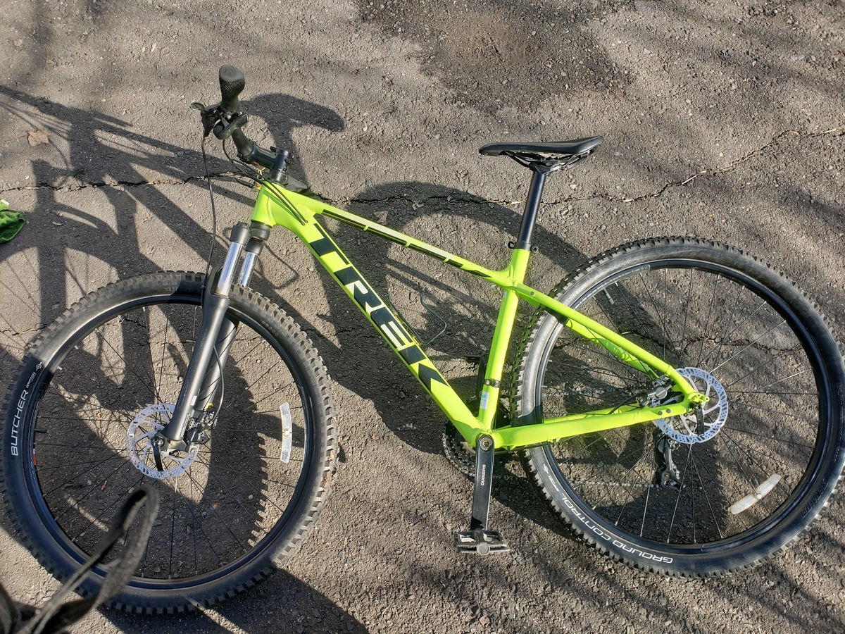 Stolen 2020 Trek Marlin 5