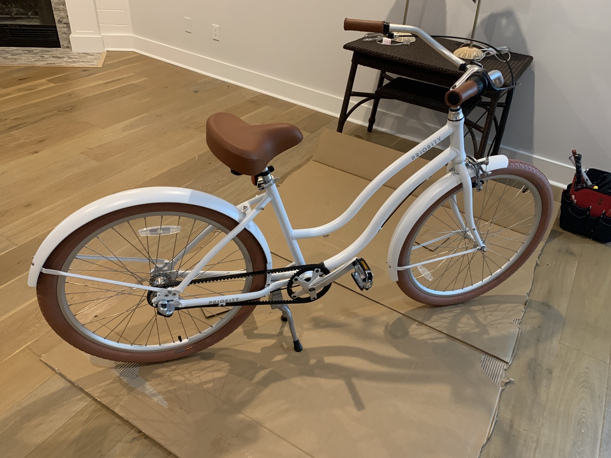 2020 Priority Bicycles Coast