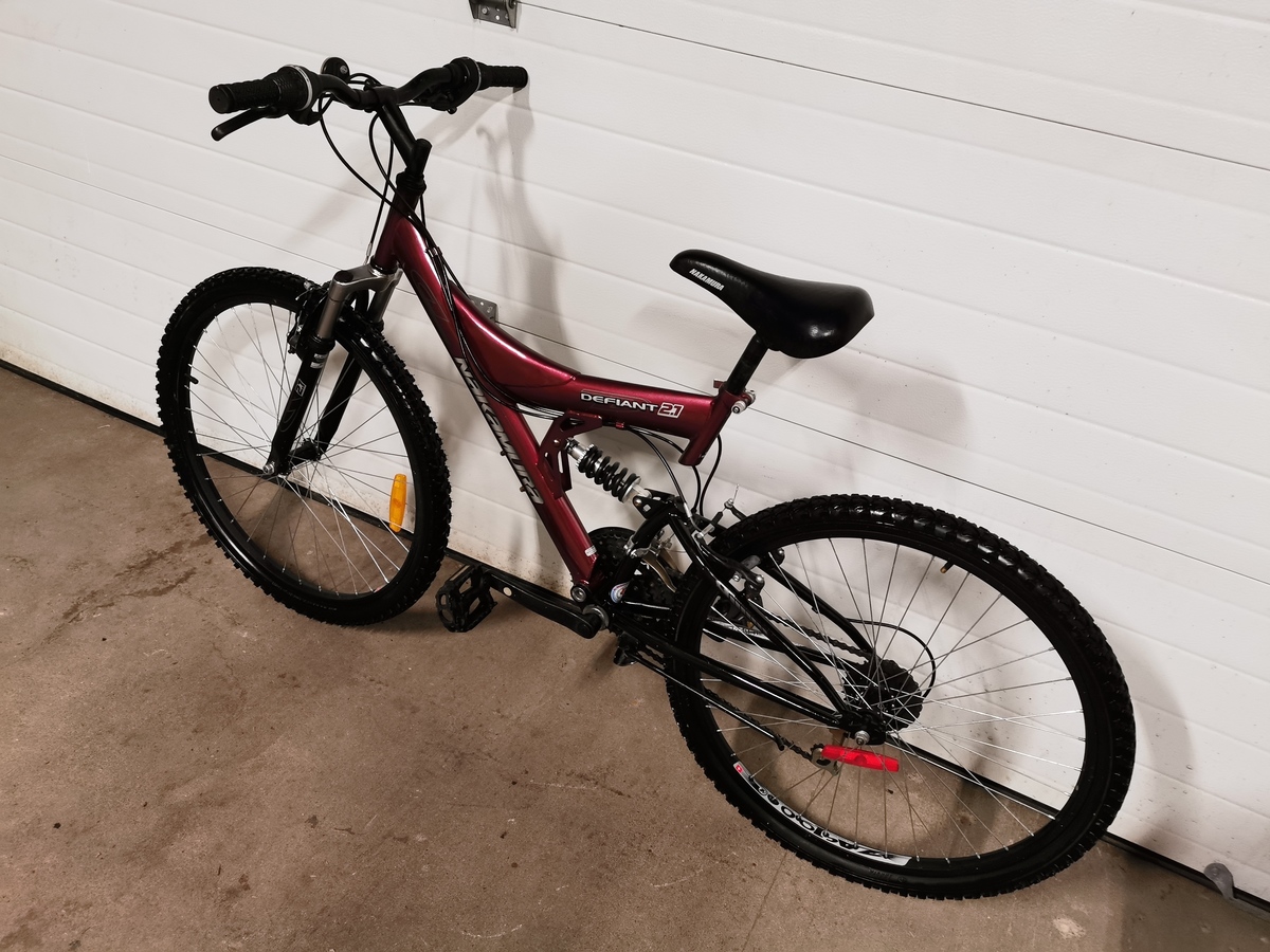 Nakamura Defiant 2.7 - 17.5" FRAME - Full Susp...