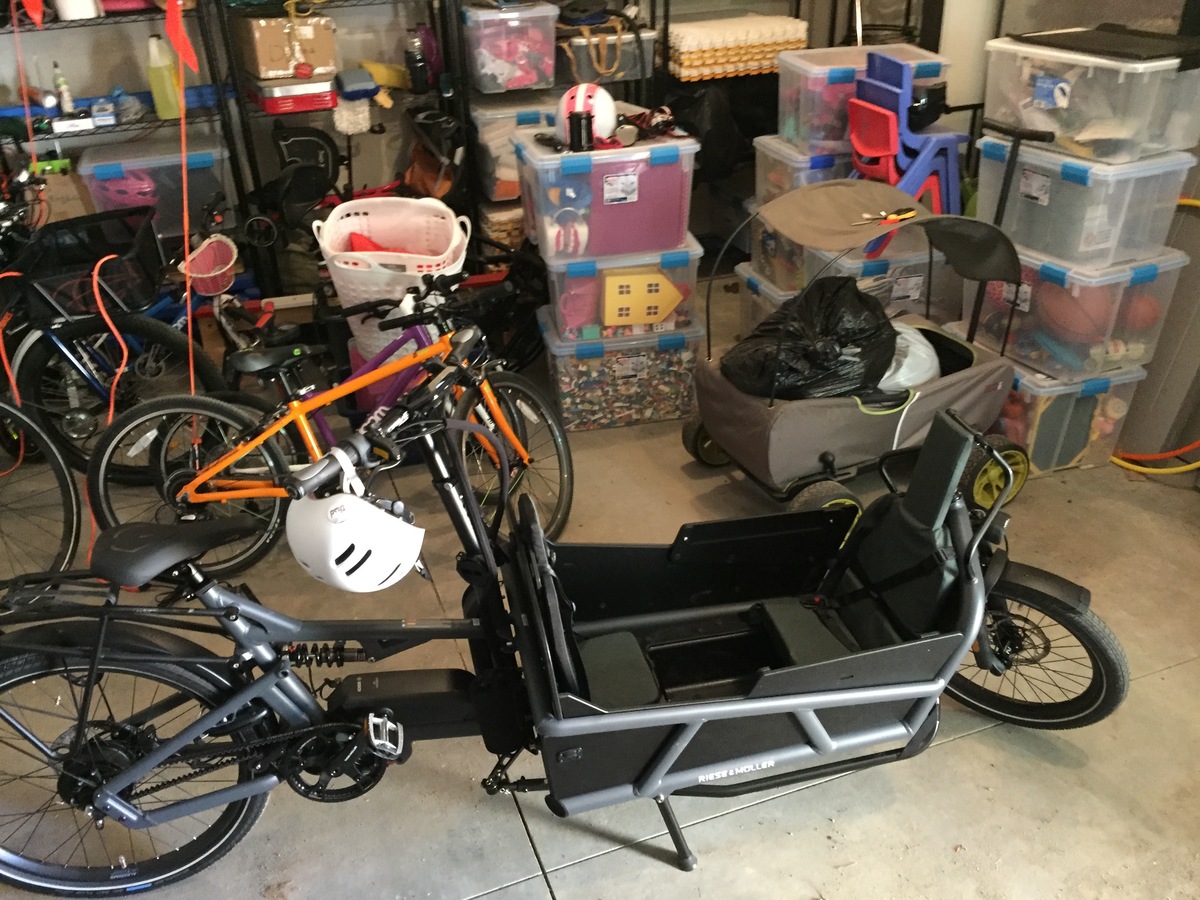 2020 Riese und Müller Load 75 cargo bike (front storage)
