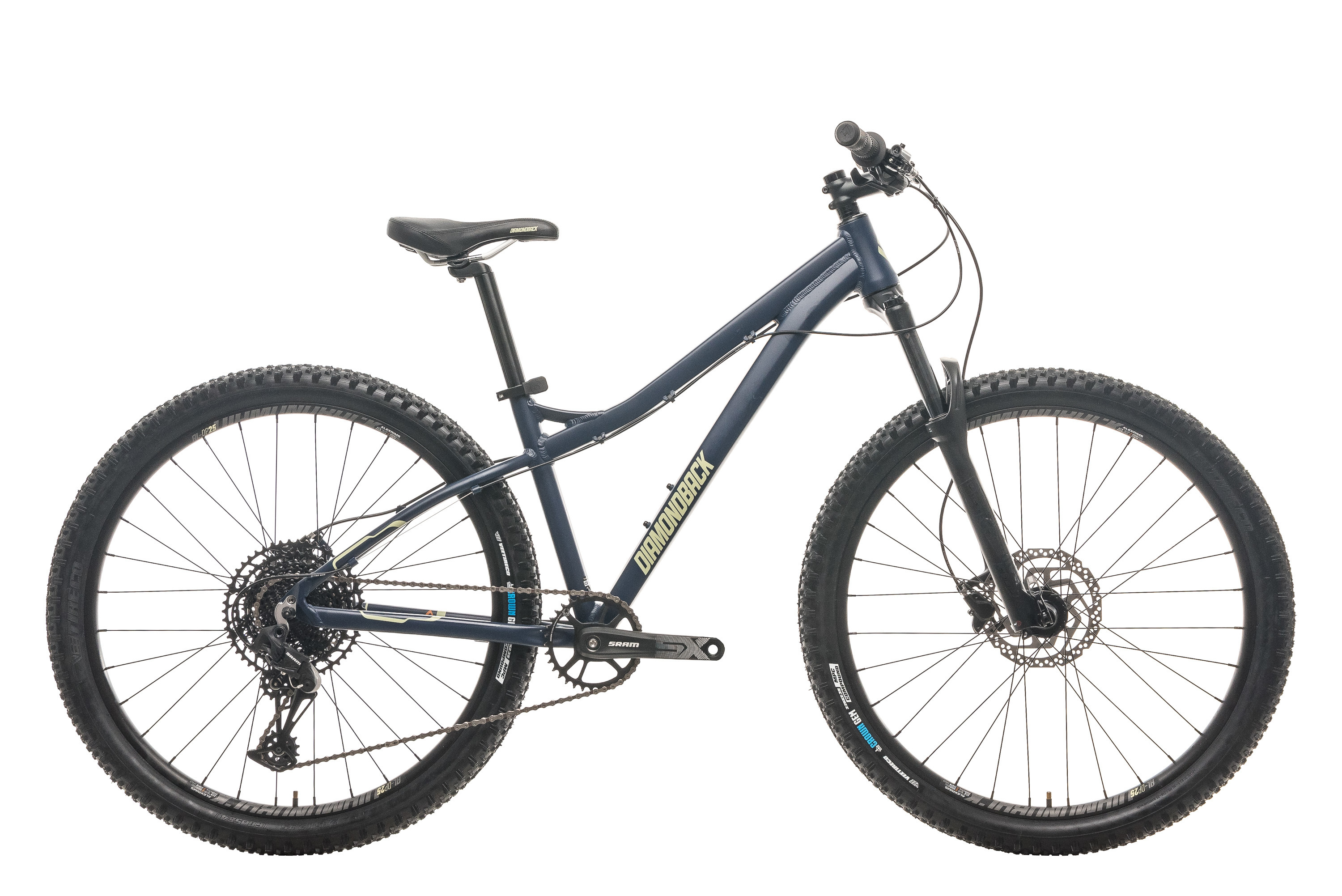 2020 Diamondback Lux 3