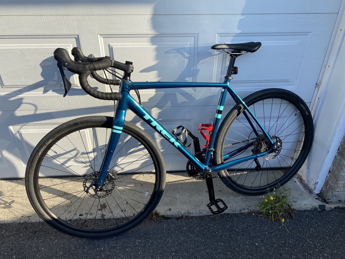 2021 Trek Checkpoint ALR4