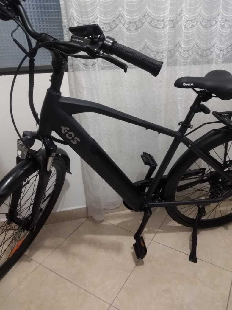 2020 EOS Green Electric