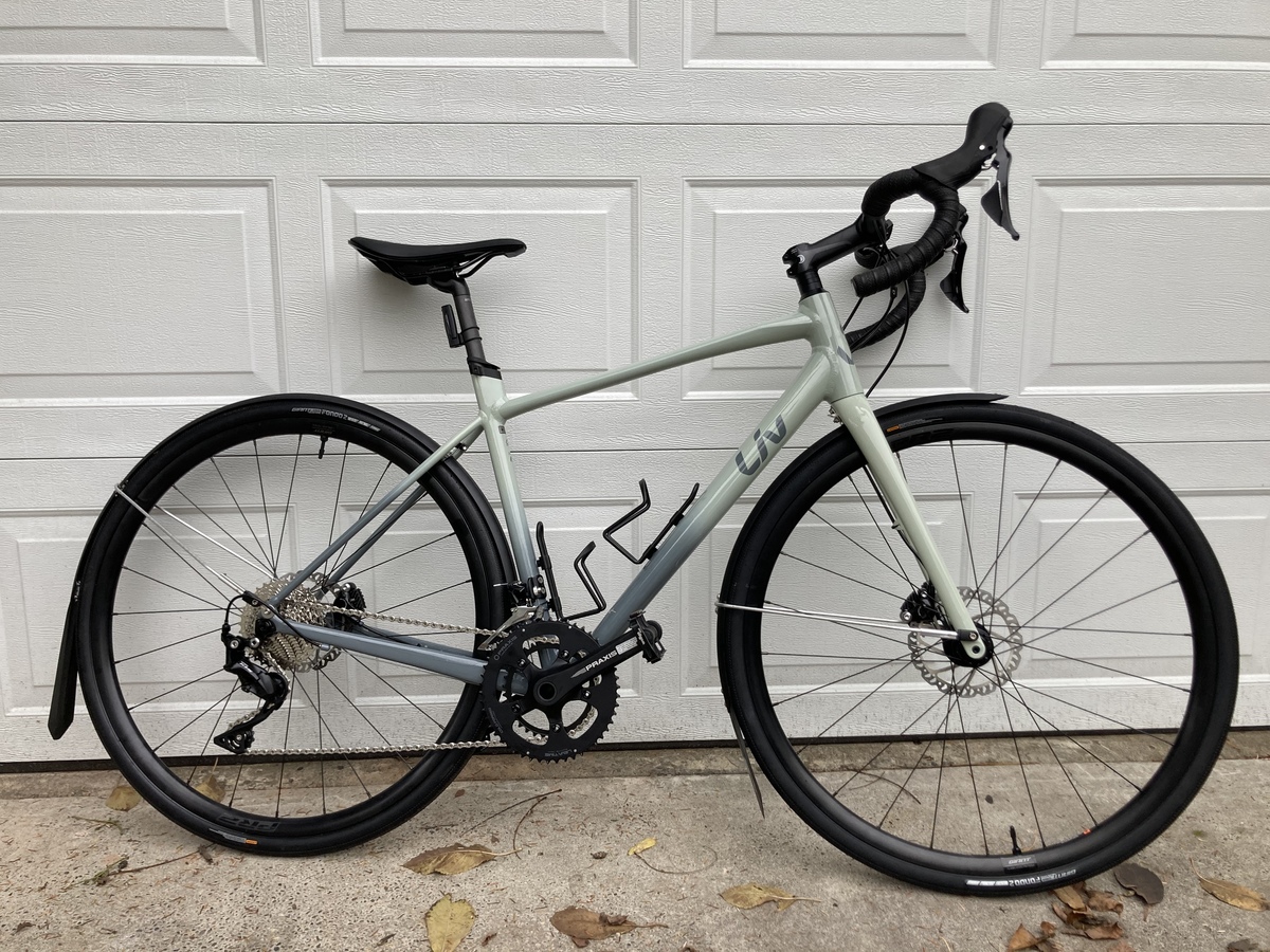 2021 Giant BIKE: Avail AR 1
