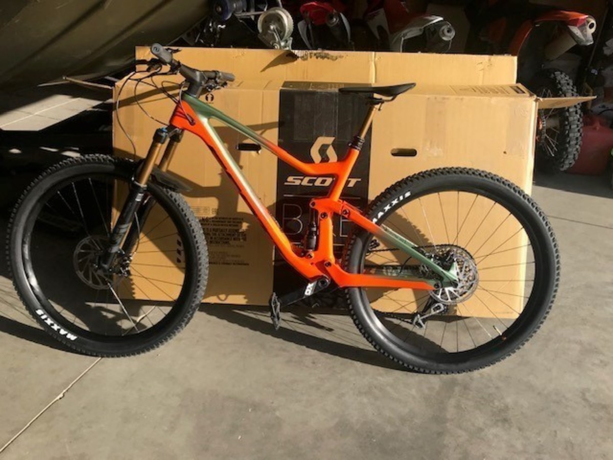 2019 SCOTT Genius 900 Tuned