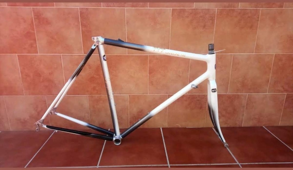 1993 TVT TVT92 CARBONE HM Symphonie