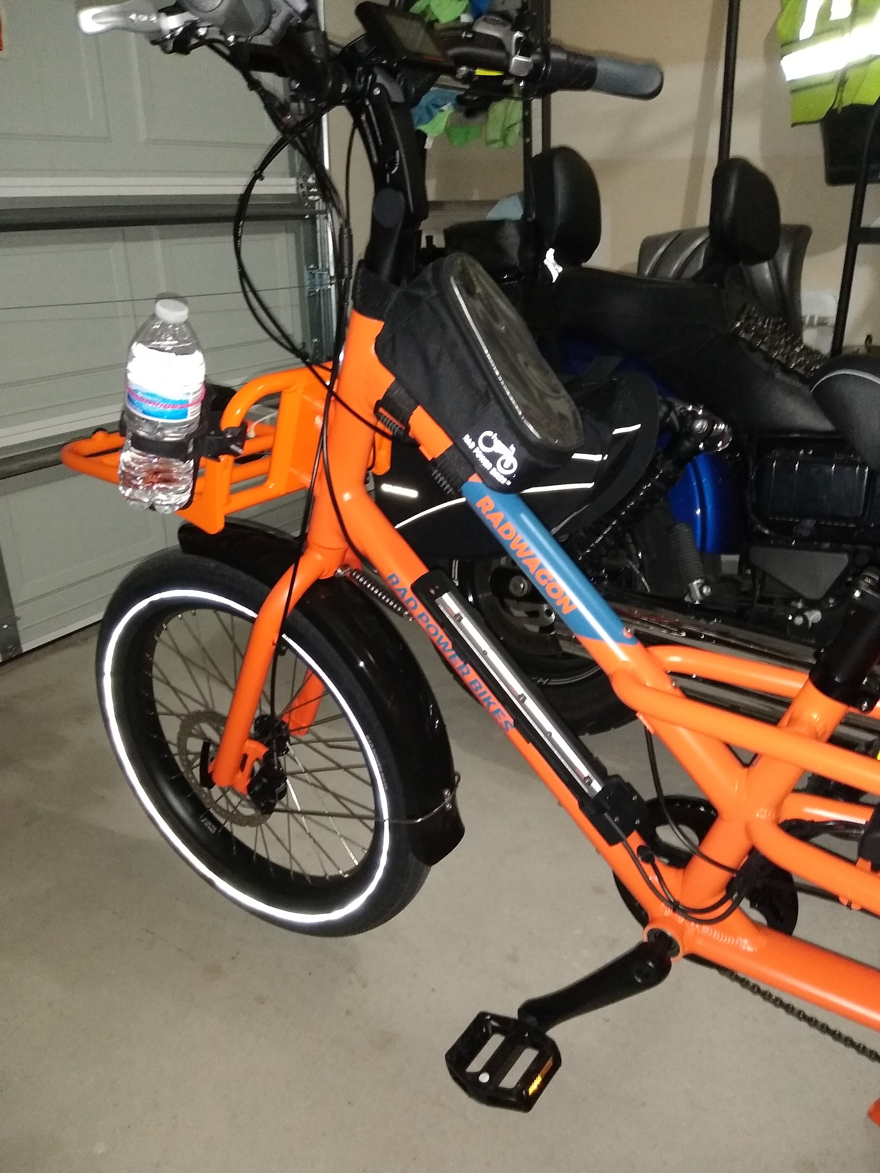 2020 Rad Power Bikes Radwagon 4 cargo bike rear