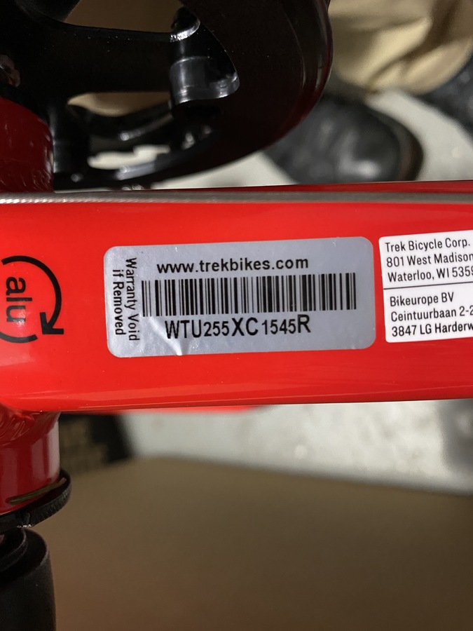 2021 Trek Precaliber 24 8-speed suspension