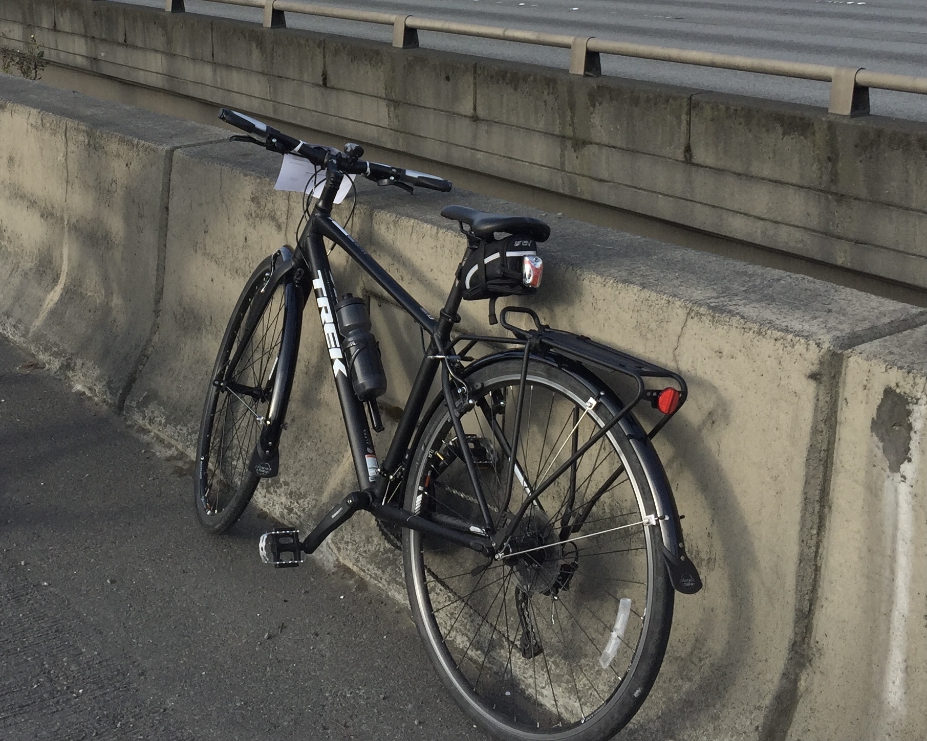 Stolen 2016 Trek FX 7.3