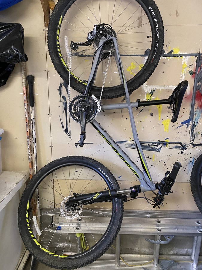 2018 Specialized Pitch Mens Comp