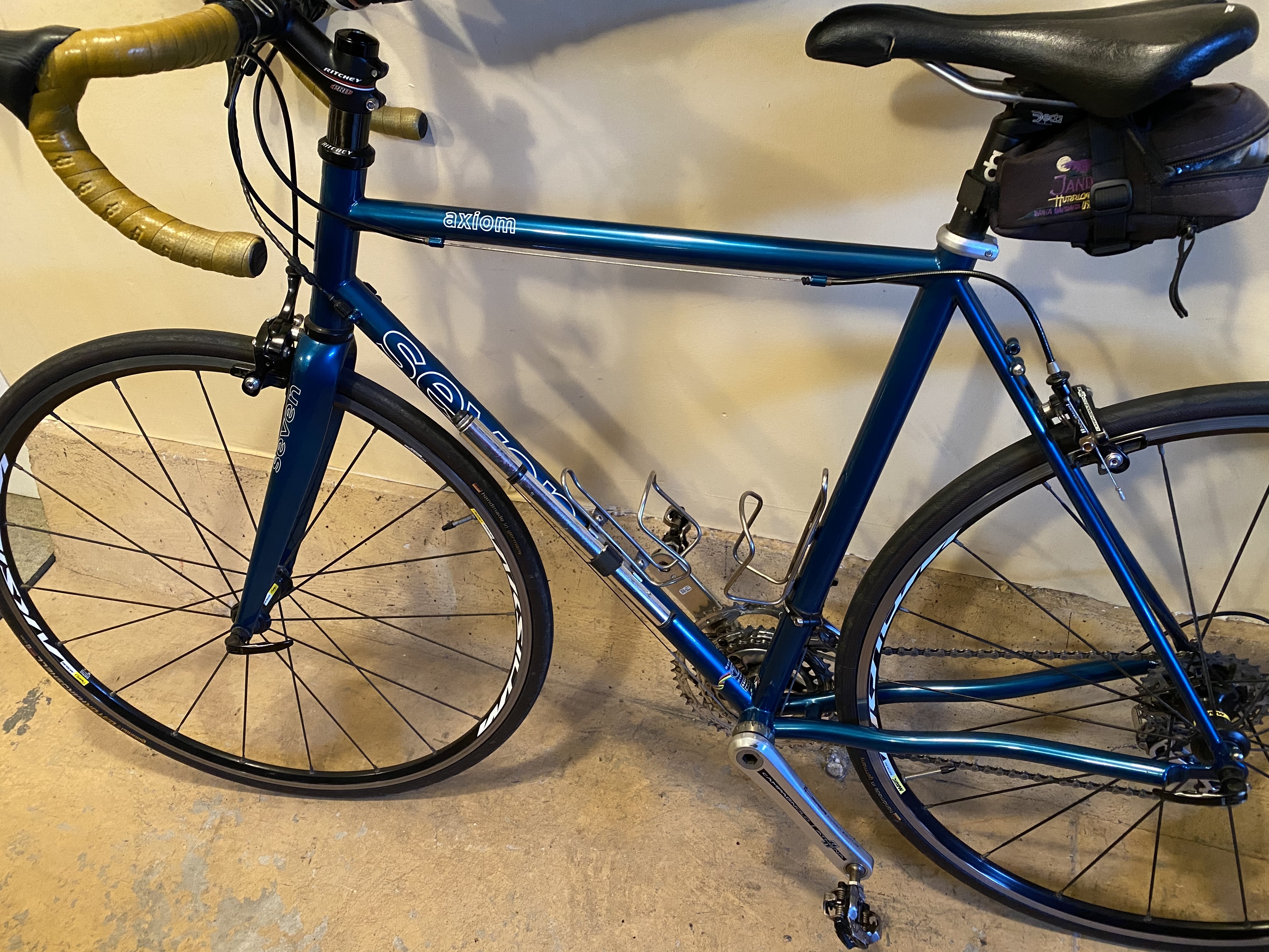 2014 Seven Cycles Axiom