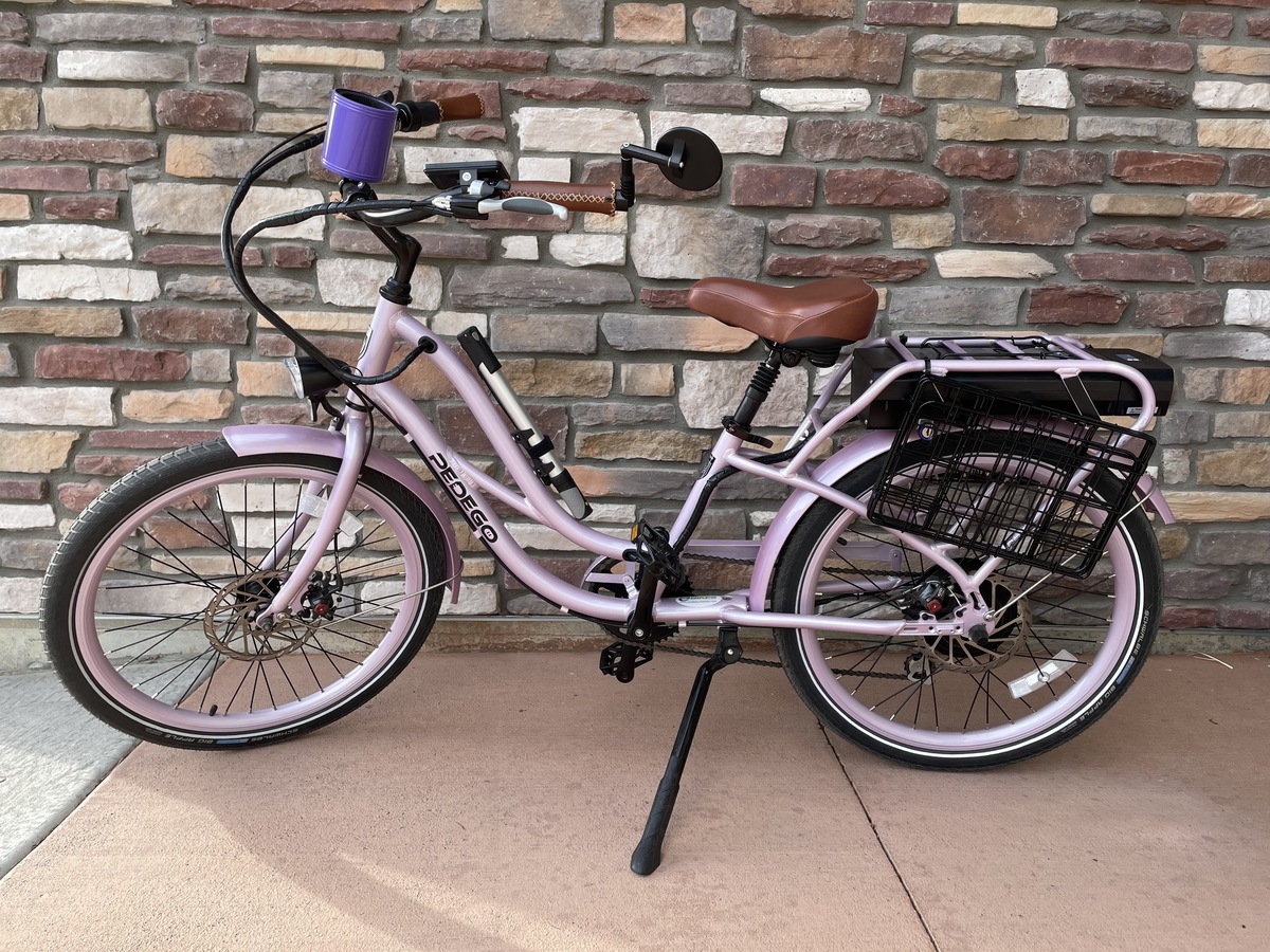 2016 Pedego Interceptor 24" Step through