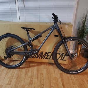 2021 Commencal Bikes Meta AM