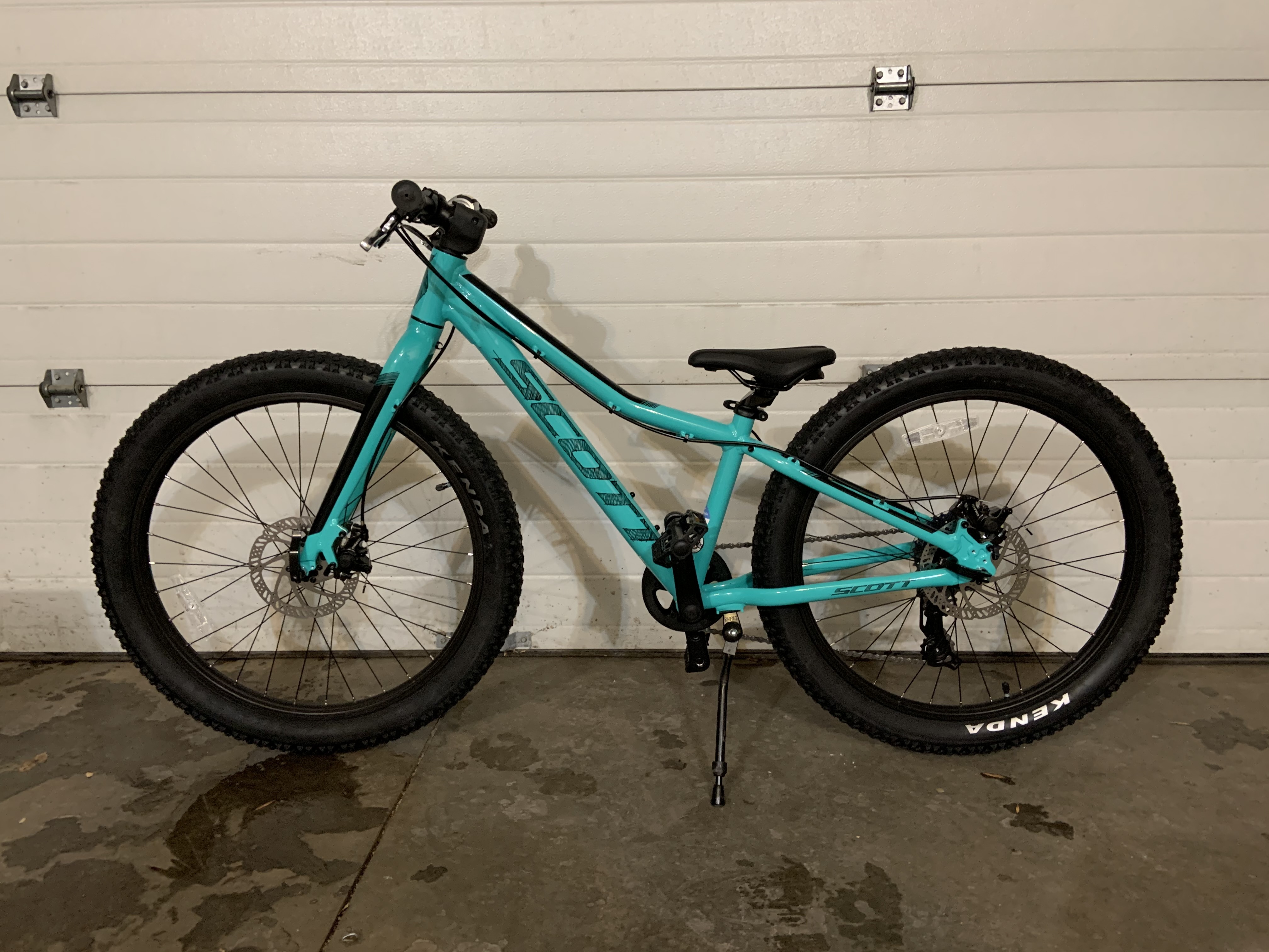 2021 SCOTT Roxter 24