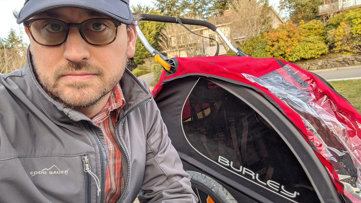 Burley HoneyBee bike trailer