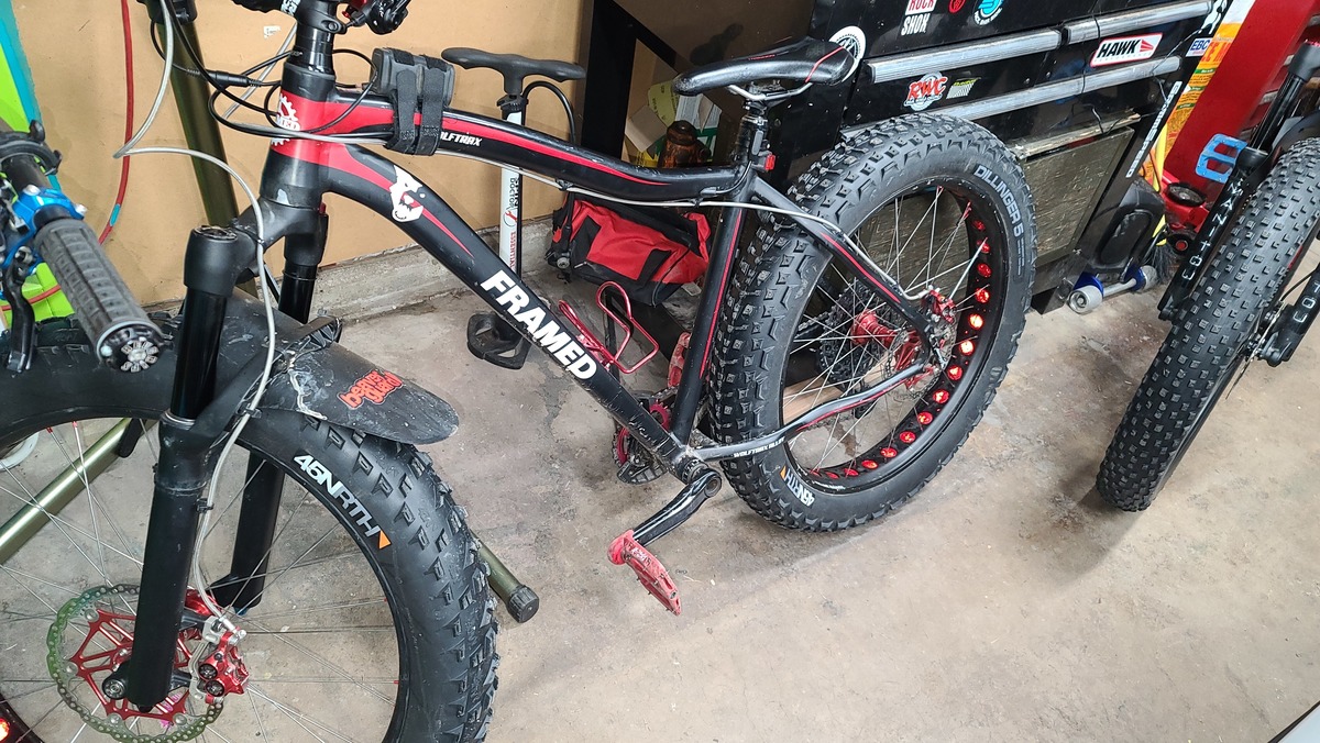 2017 FRAMED Wolf Trax