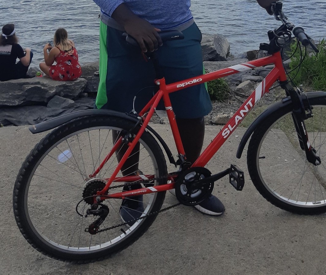 Stolen 2016 Apollo Slant