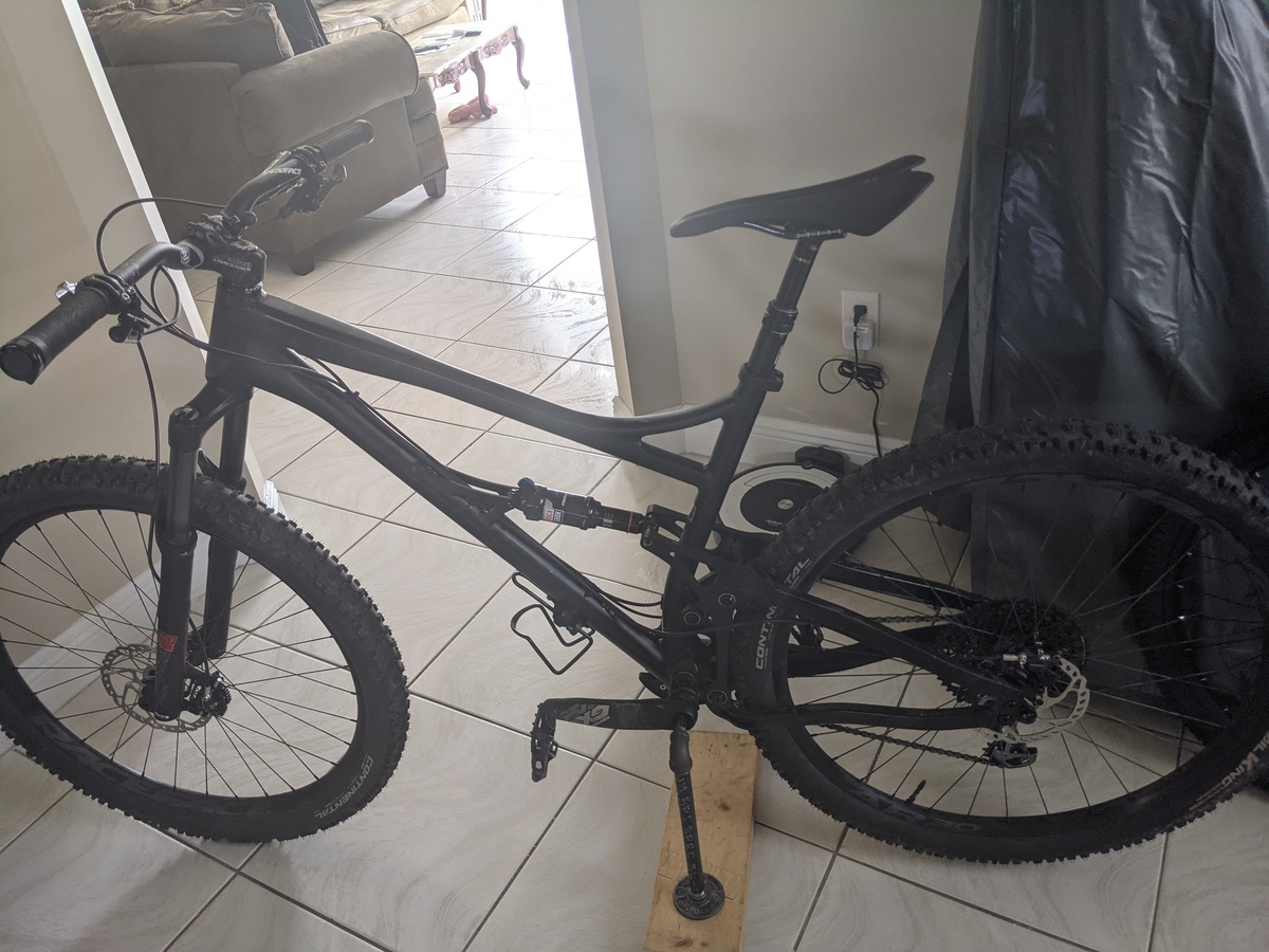2017 Banshee Bikes Phantom