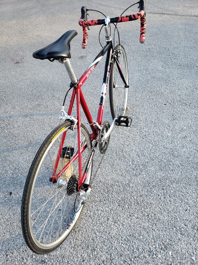 2004 Fuji Ace-SE