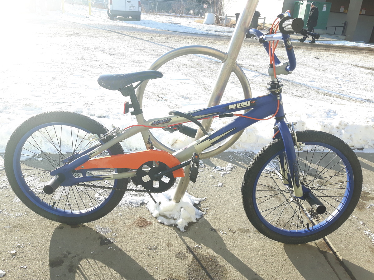 Huffy REVOLT 20