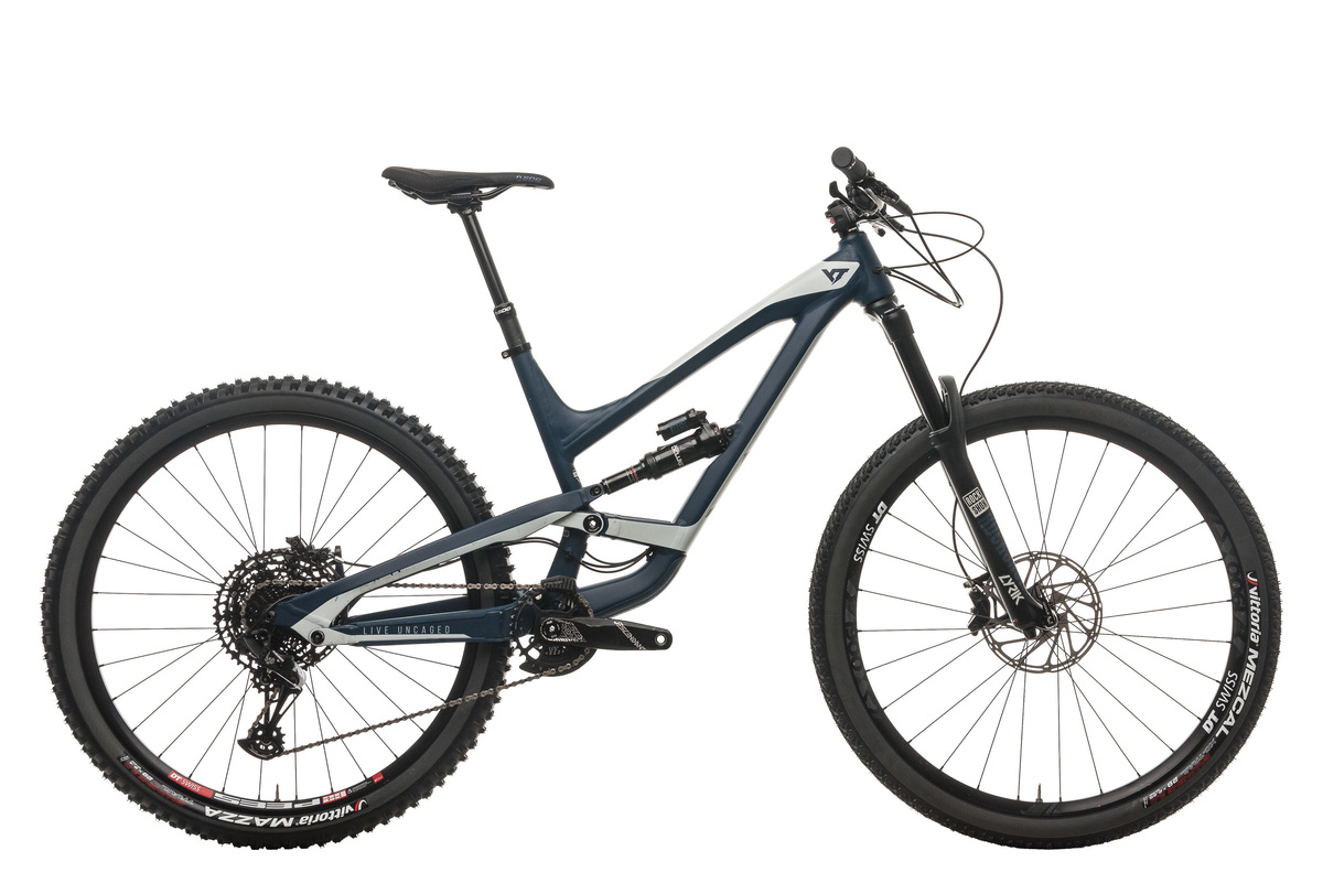 2019 YT Capra 29 AL Base