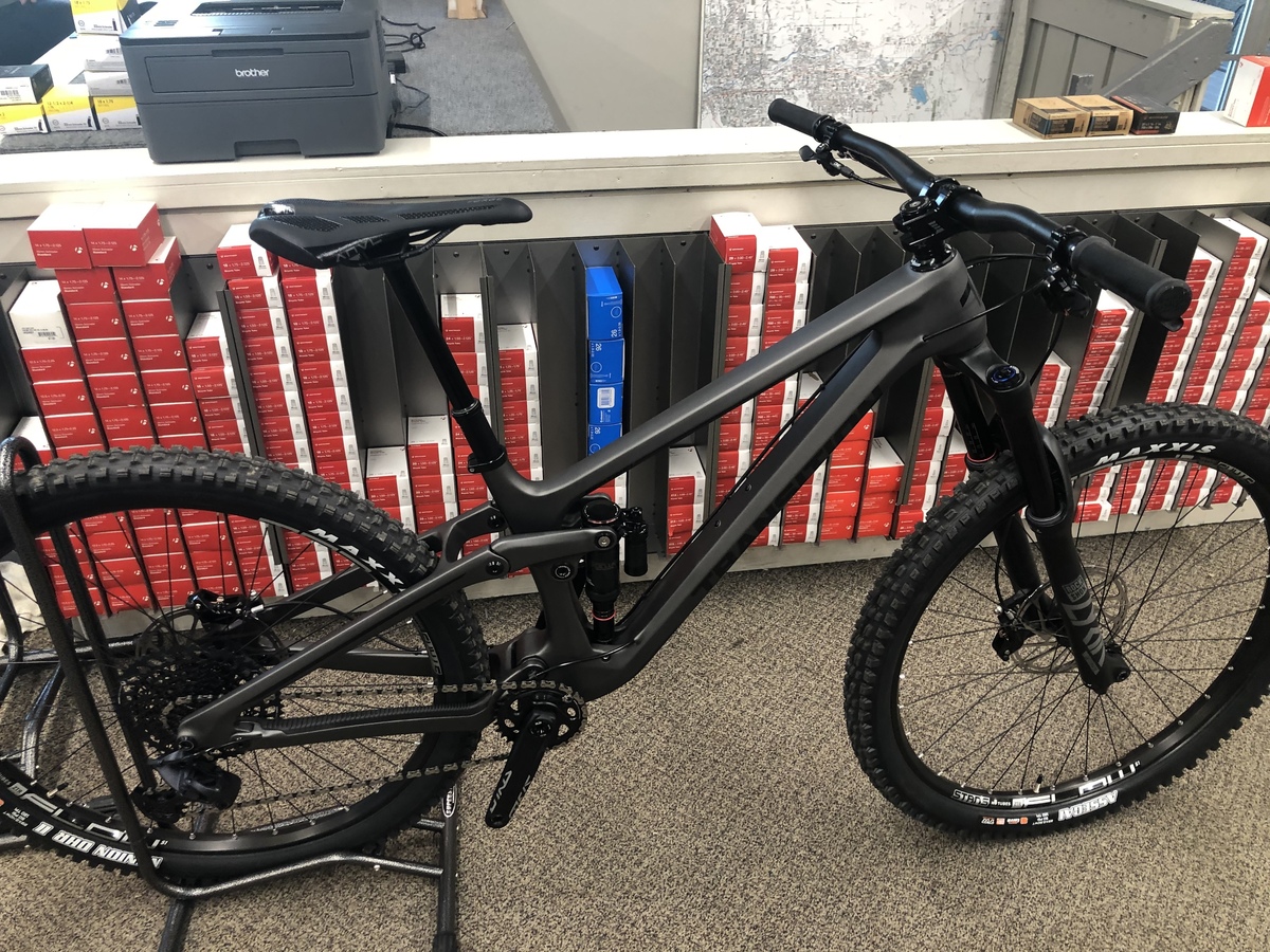 2021 Transition Bikes Sentinel