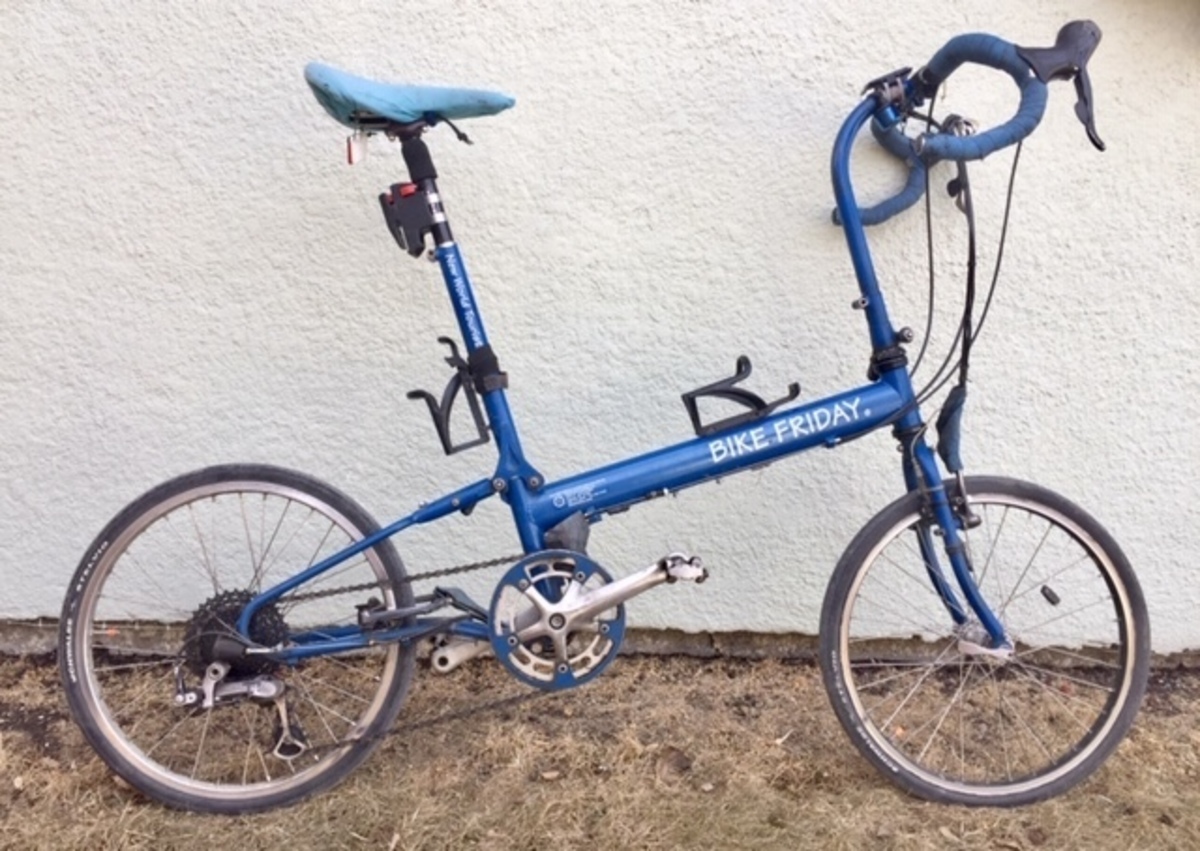 2000-bike-friday-green-gear-cycling-new-world-tourist
