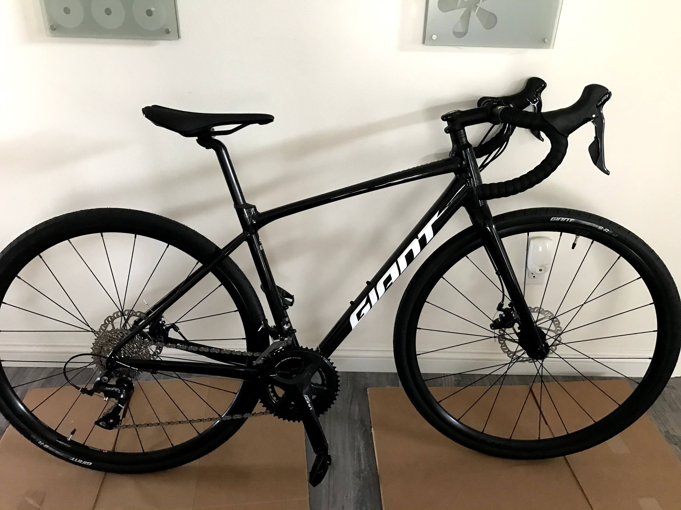 2021 Giant Contend AR3