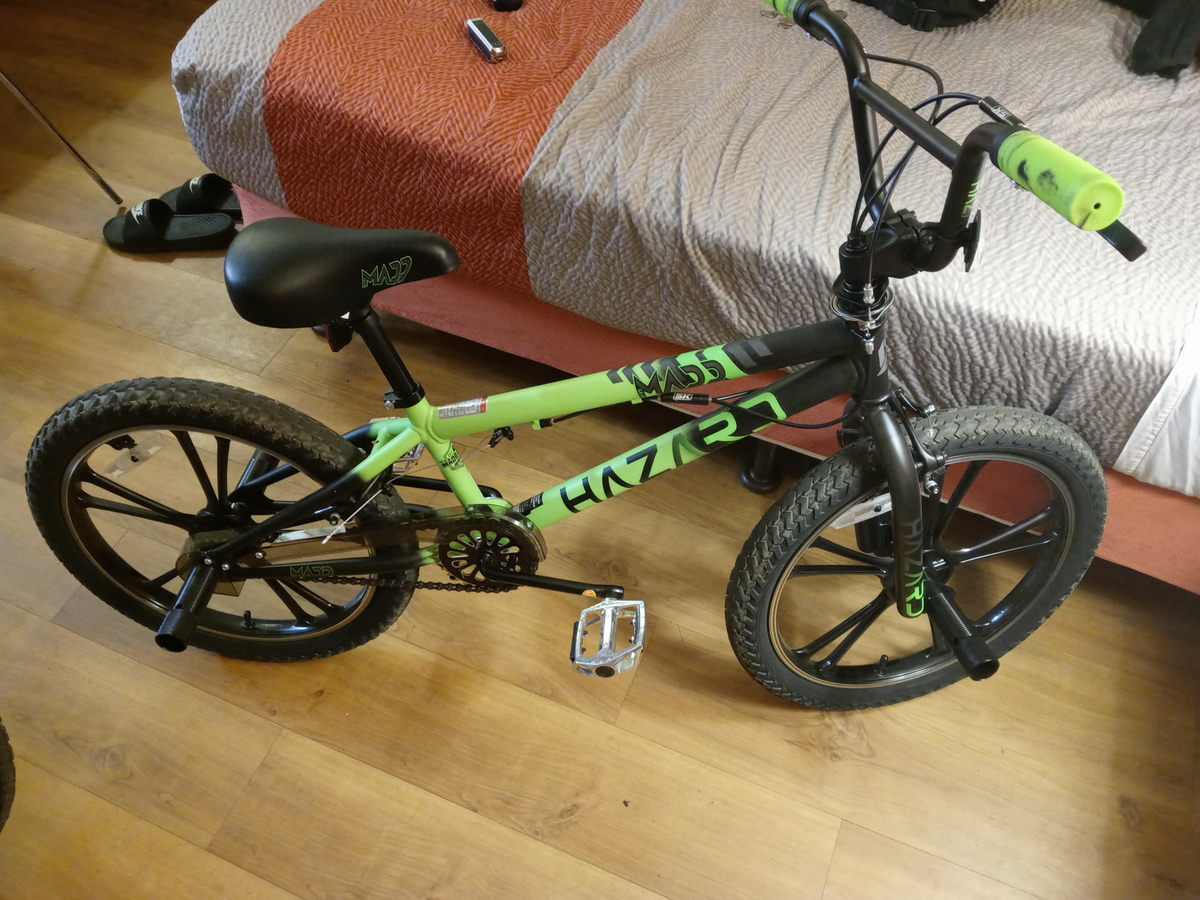 2022 Kenda Gs02038