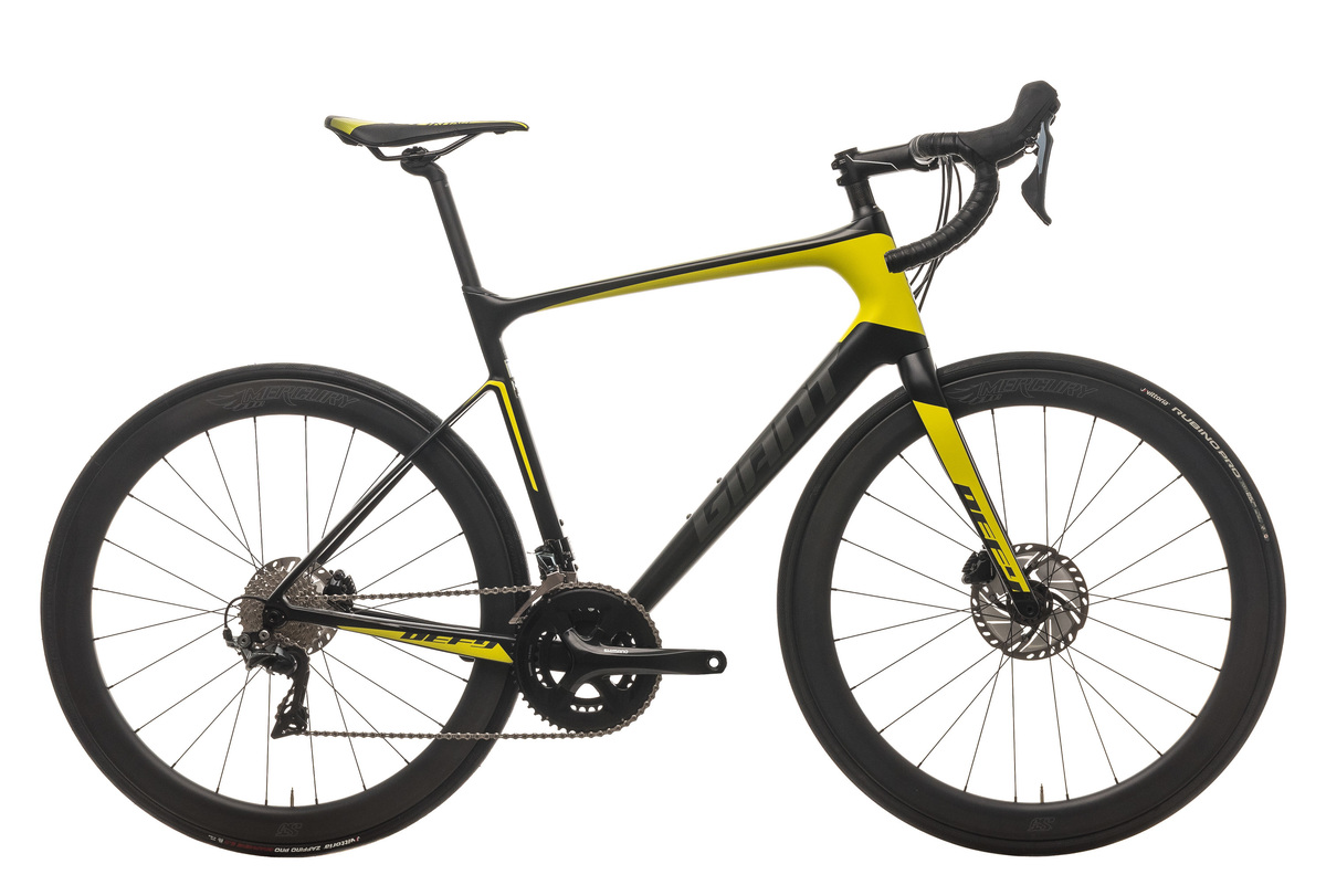 2018 Giant Defy Advanced 1