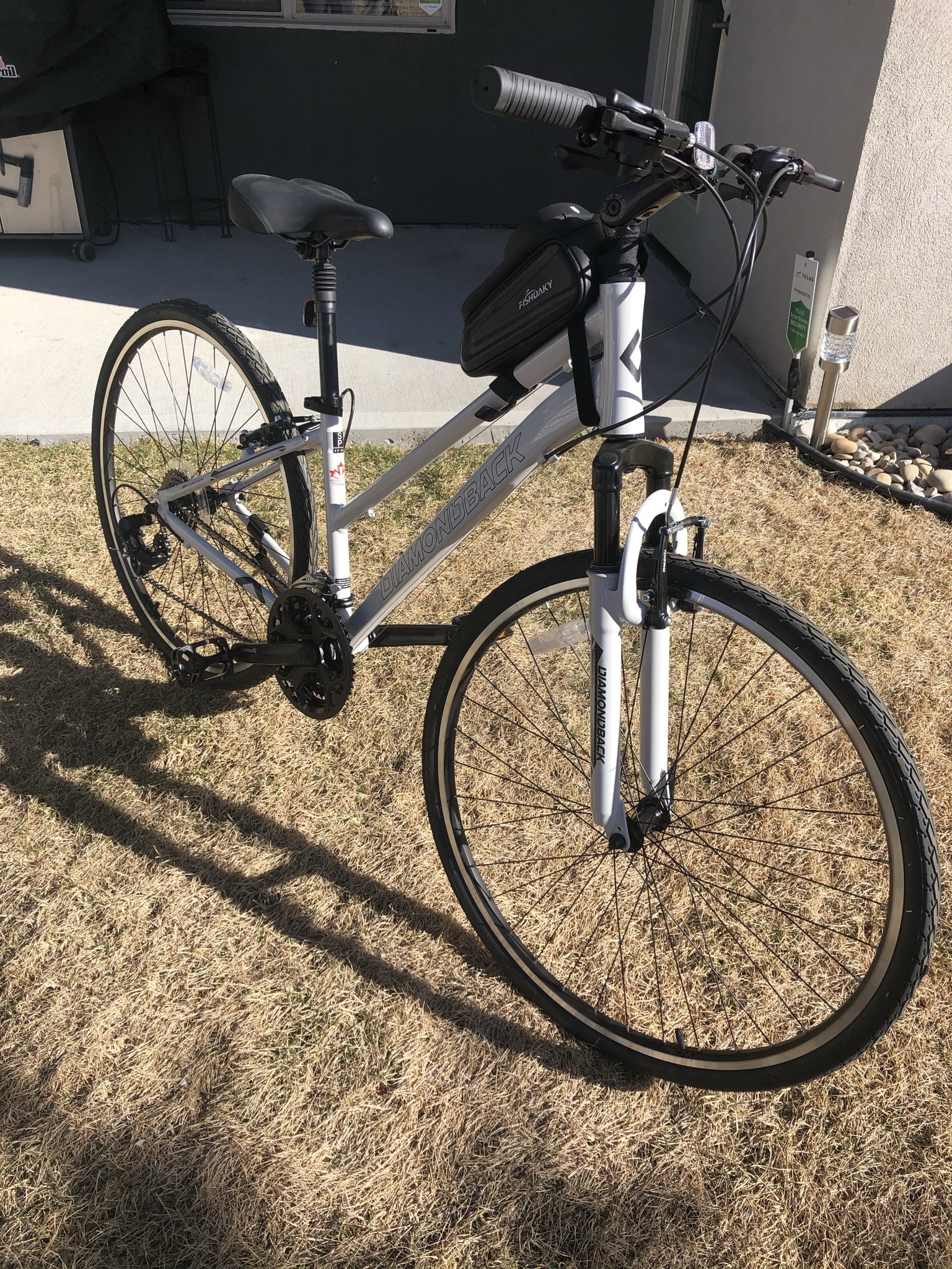 2021 Diamondback Hawrelak 700c Hybrid Small Frame