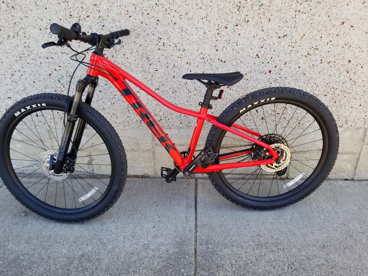 2022 Trek Marlin 8
