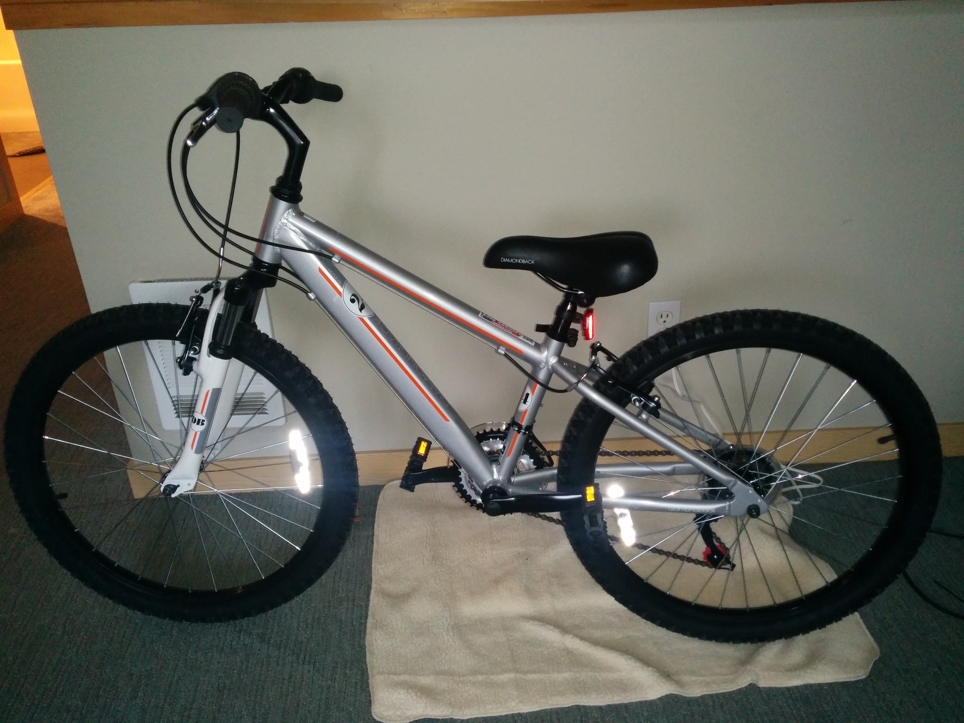 2015 Diamondback Octane 24" Silver