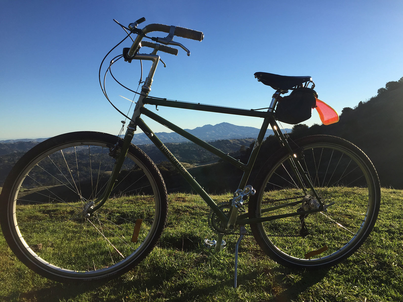 Rivendell Bicycle Works Hunqapillar