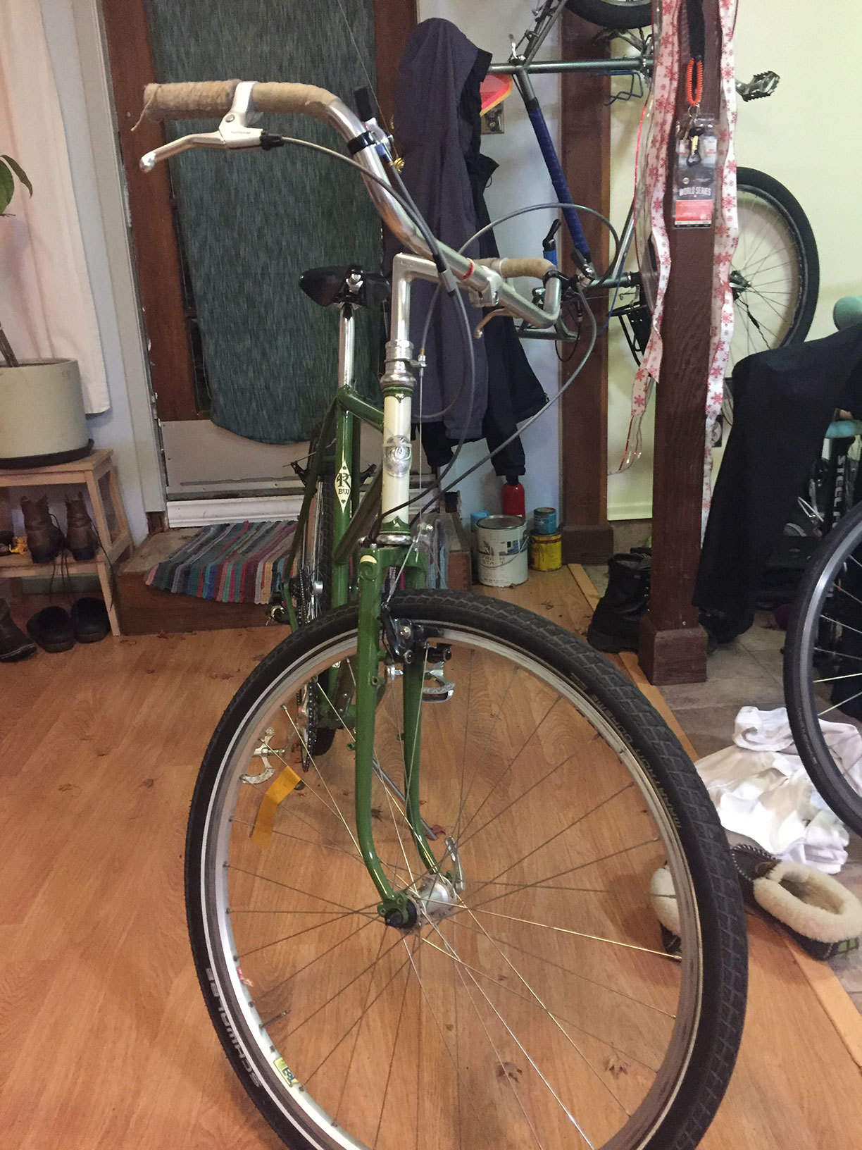 Rivendell Bicycle Works Hunqapillar