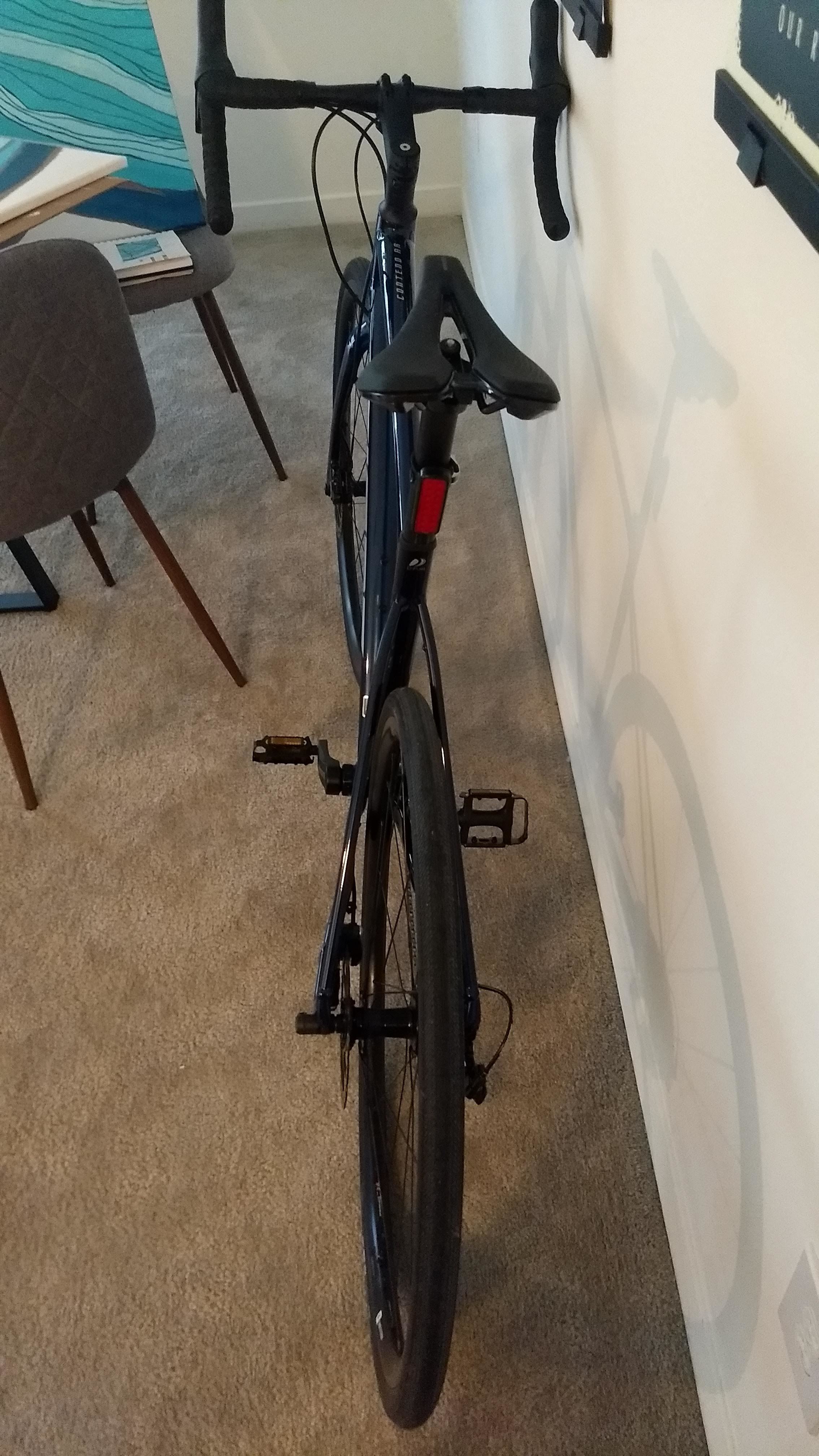 2021 Giant Contend AR 1